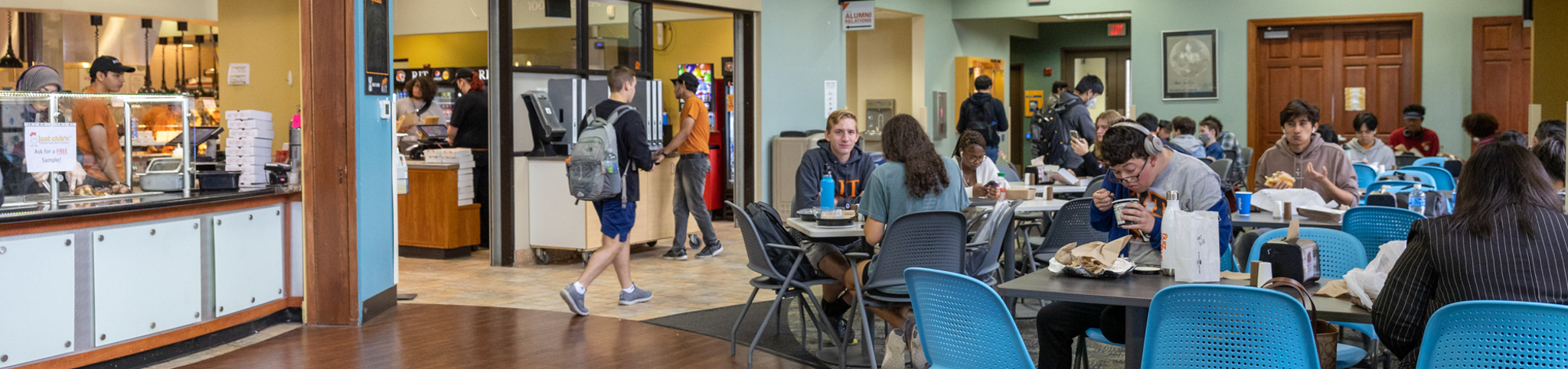 Café and Market at Crossroads | RIT Dining | RIT