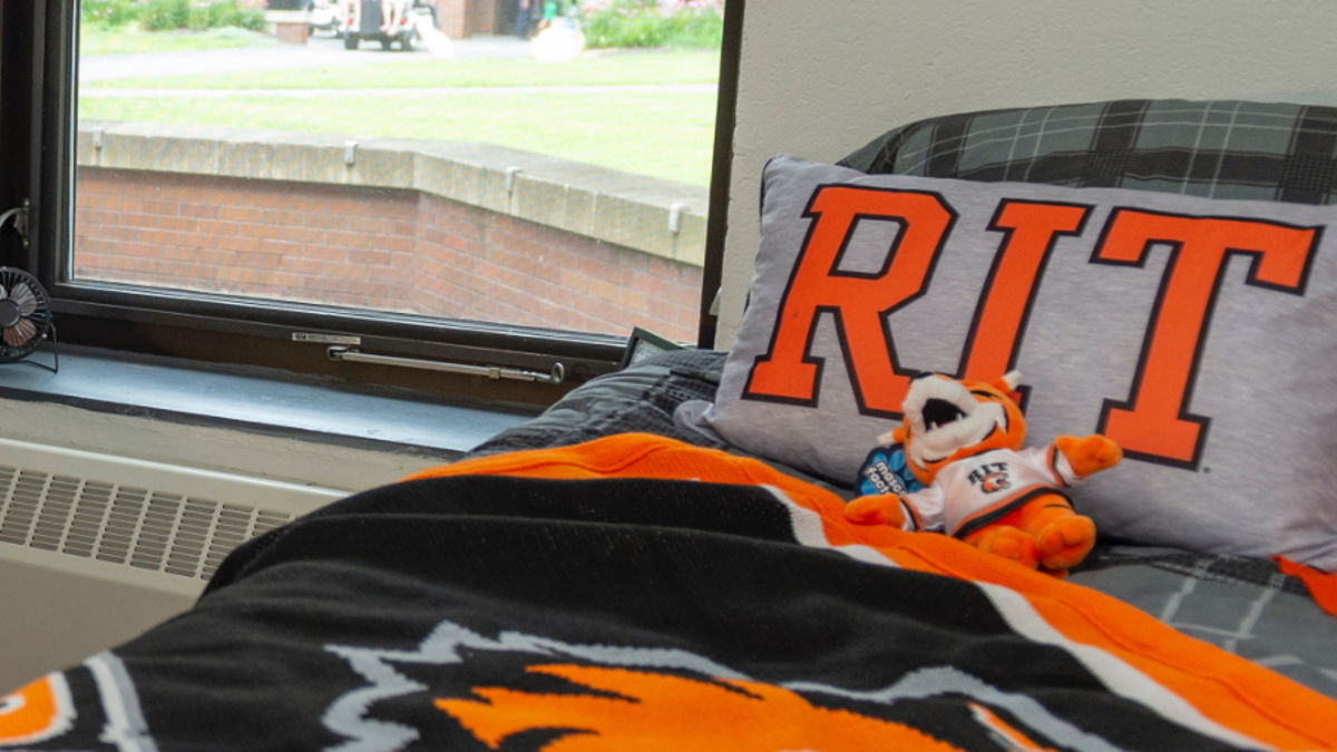 All About Your Room - Residence Halls | Housing | RIT