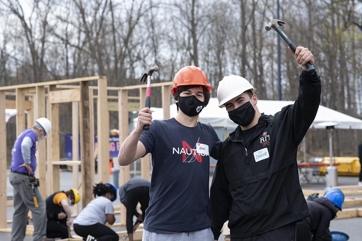 Framing Frenzy | RIT