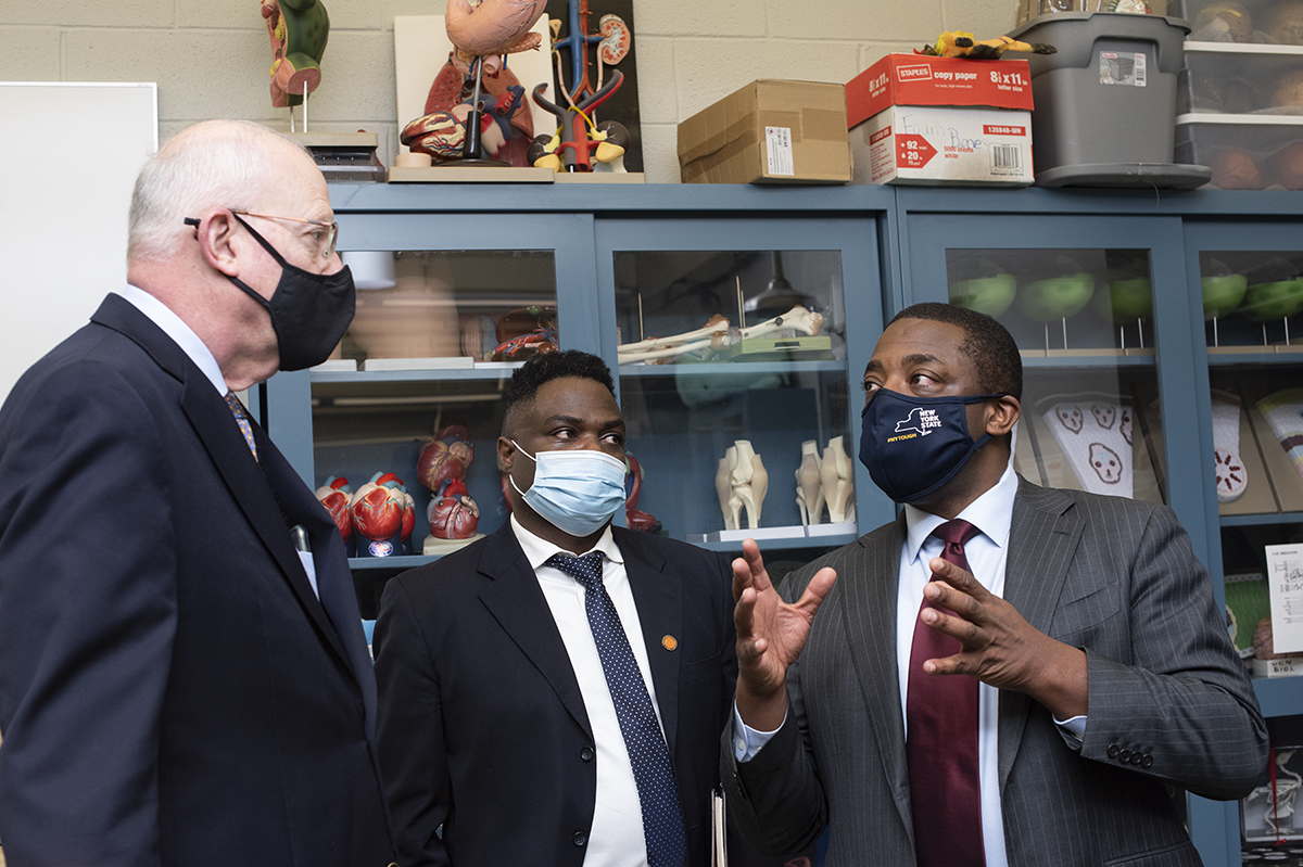 New York Lt. Governor Brian Benjamin visits RIT | RIT
