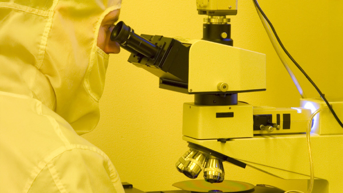 Microelectronics Option - Electrical Engineering BS | RIT