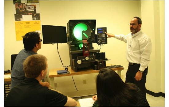 QVI donates equipment to establish metrology lab | RIT