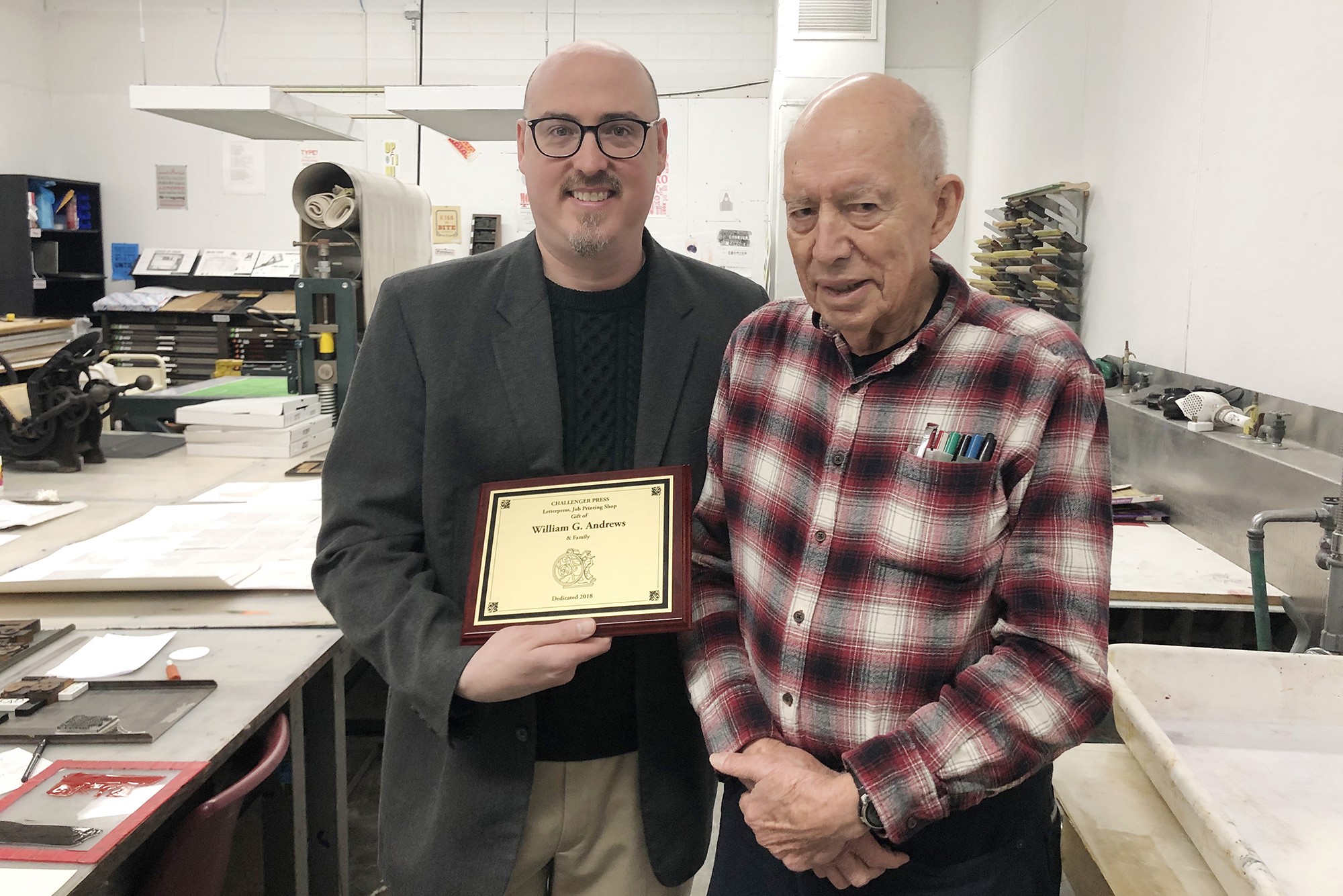 Plaque celebrates impact of large printmaking donation | RIT