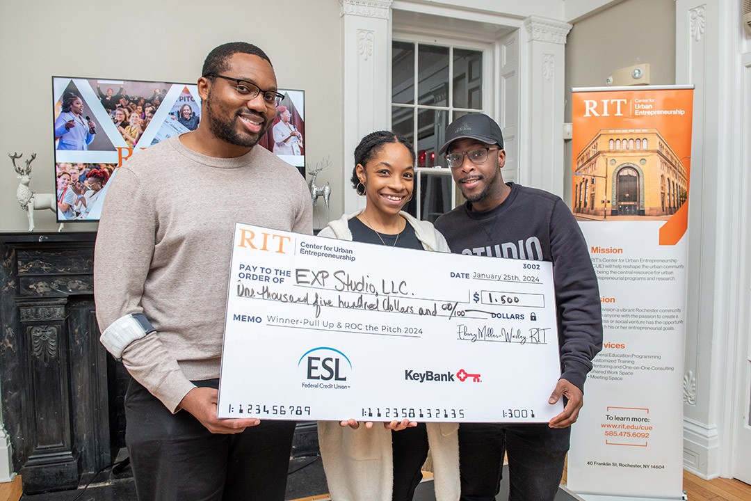 RIT’s Pull Up & ROC the Pitch awards grand prize to EXP Studio | RIT